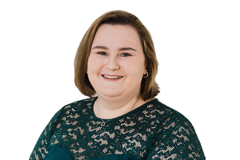 Stephanie Knight: Solicitor at Howell Jones